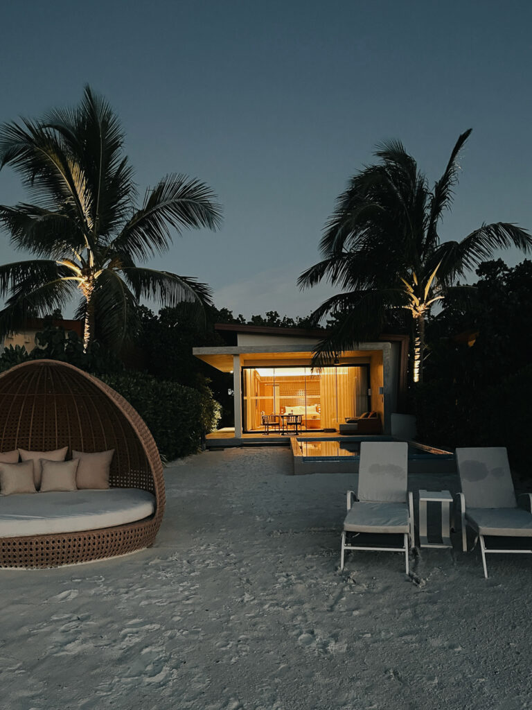 Malediven - High-End-Luxusurlaub im Kuda Villingili Resort